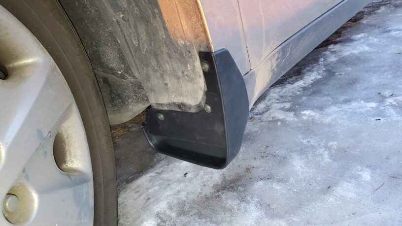 How to Easily Replace Broken Mud Flaps – Honda Accord – Practical Mechanic