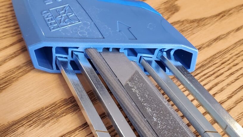 How to Sharpen a Chainsaw – Easiest and Most Accurate Method ...