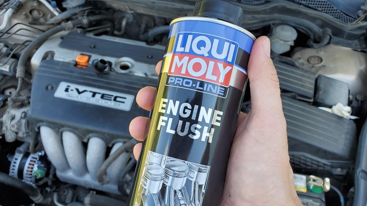 Performing an Engine Flush with Liqui-Moly – Eliminate P2647 Code ...