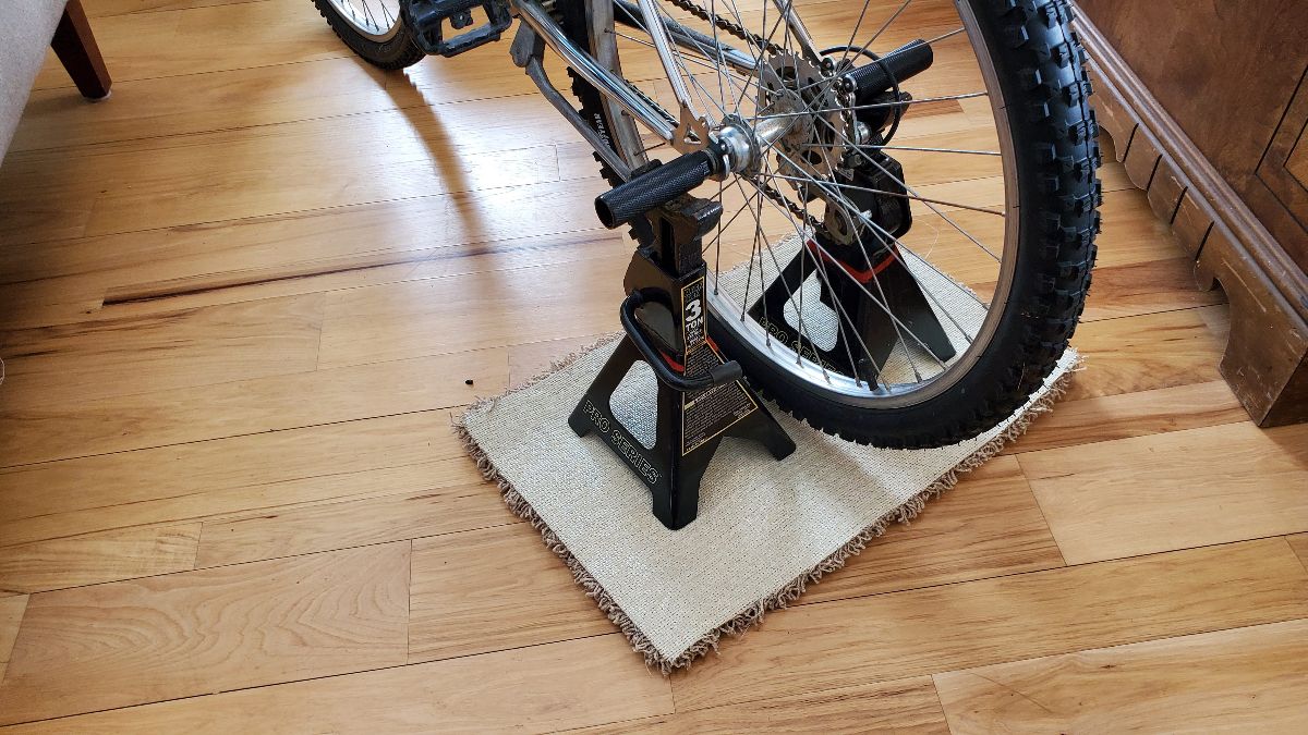DIY Stationary Bike – Easiest Way to Turn Your Bike into an Exercise ...