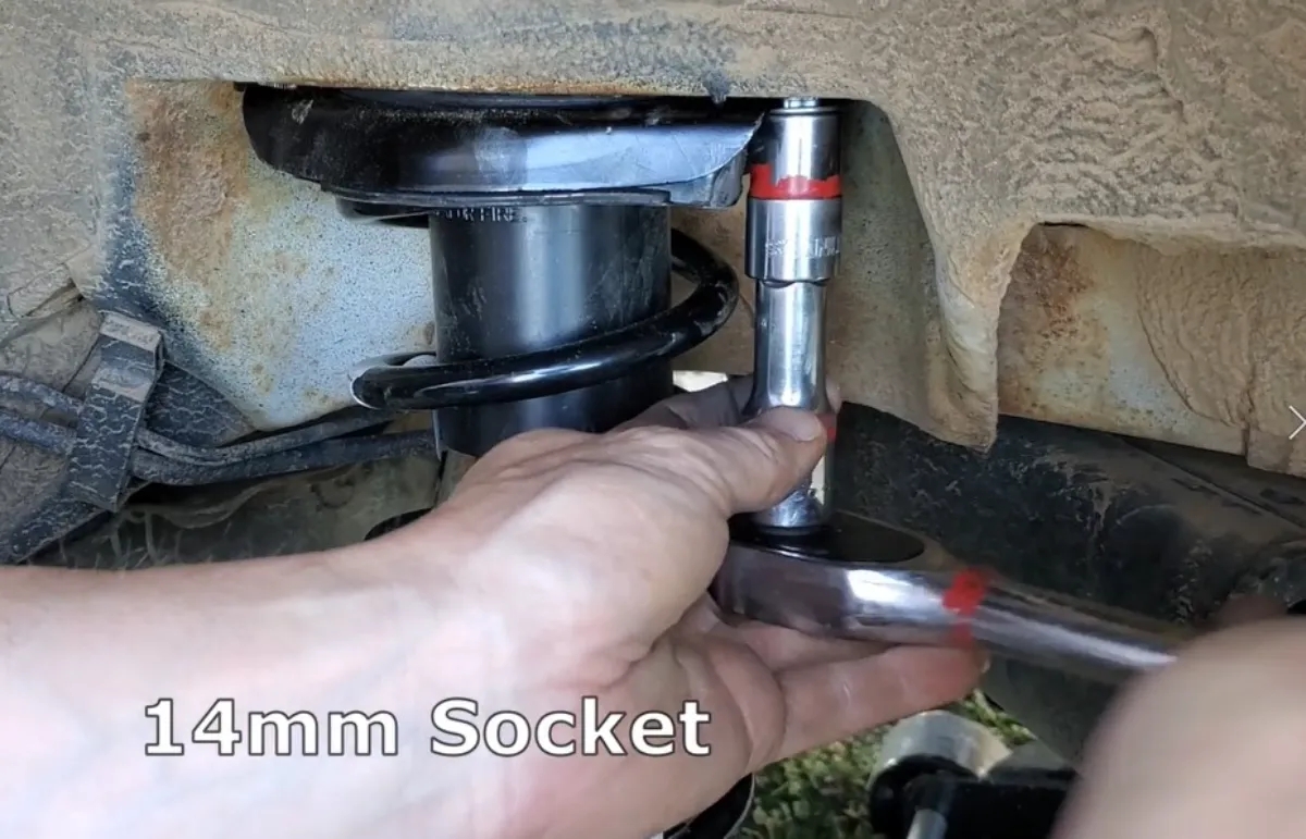 How To Replace Rear Struts Toyota Corolla 2004 Practical Mechanic How To Replace Rear Struts Toyota Corolla 2004 Practical Mechanic